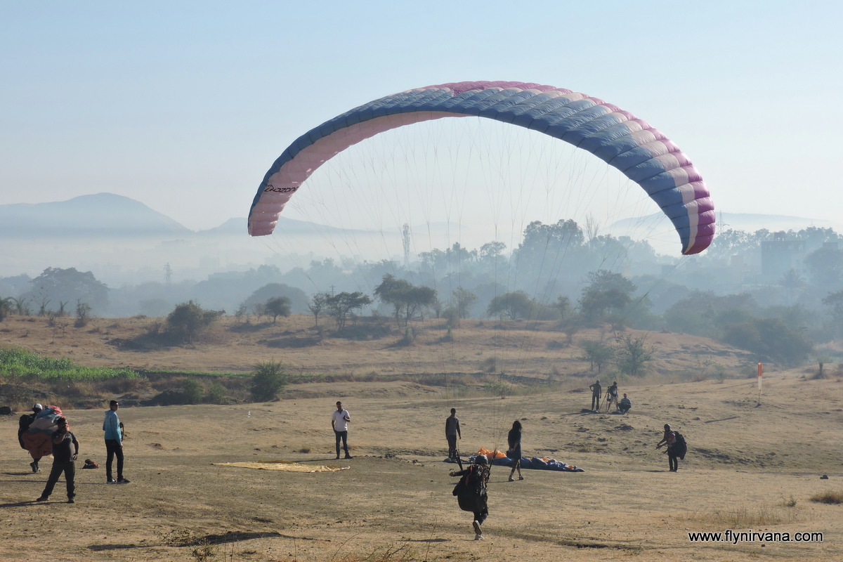 Paragliding training with Nirvana Adventures – Shinde Hill ...
